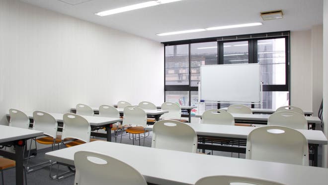 【名古屋駅徒歩5分】駅近☆24時間365日ご利用可能☆Wi-Fi無料 2階セミナールーム2A 20名の写真1