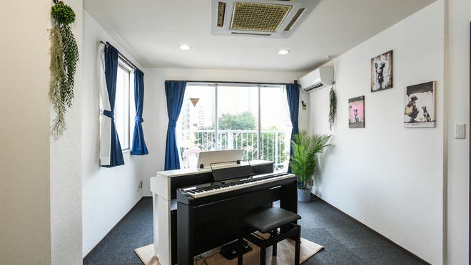 NEWOPNEN!平塚駅西口徒歩5分!2台の本格電子ピアノ完備!理想のピアノ練習が叶う専用レンタルスペースの写真4