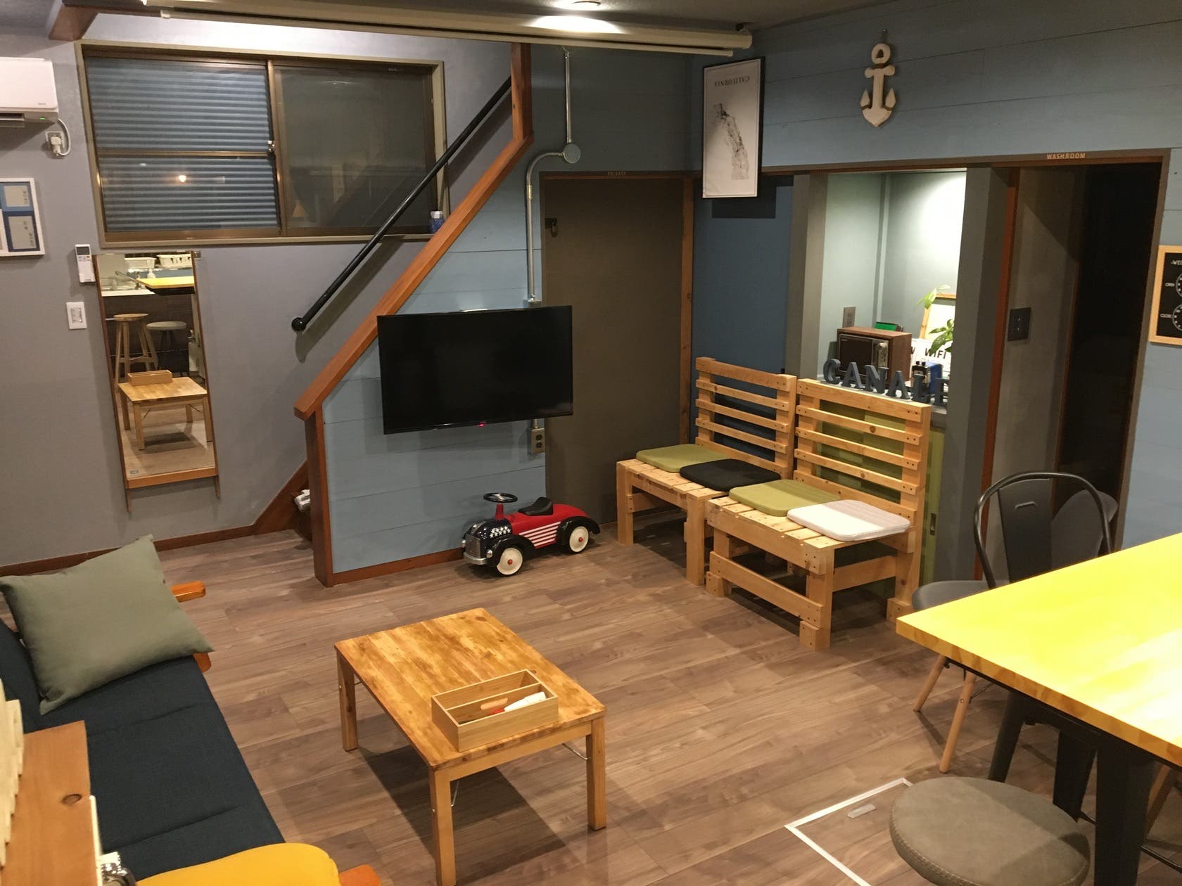 西海岸　カフェ風　スペース　プロジェクターの写真13