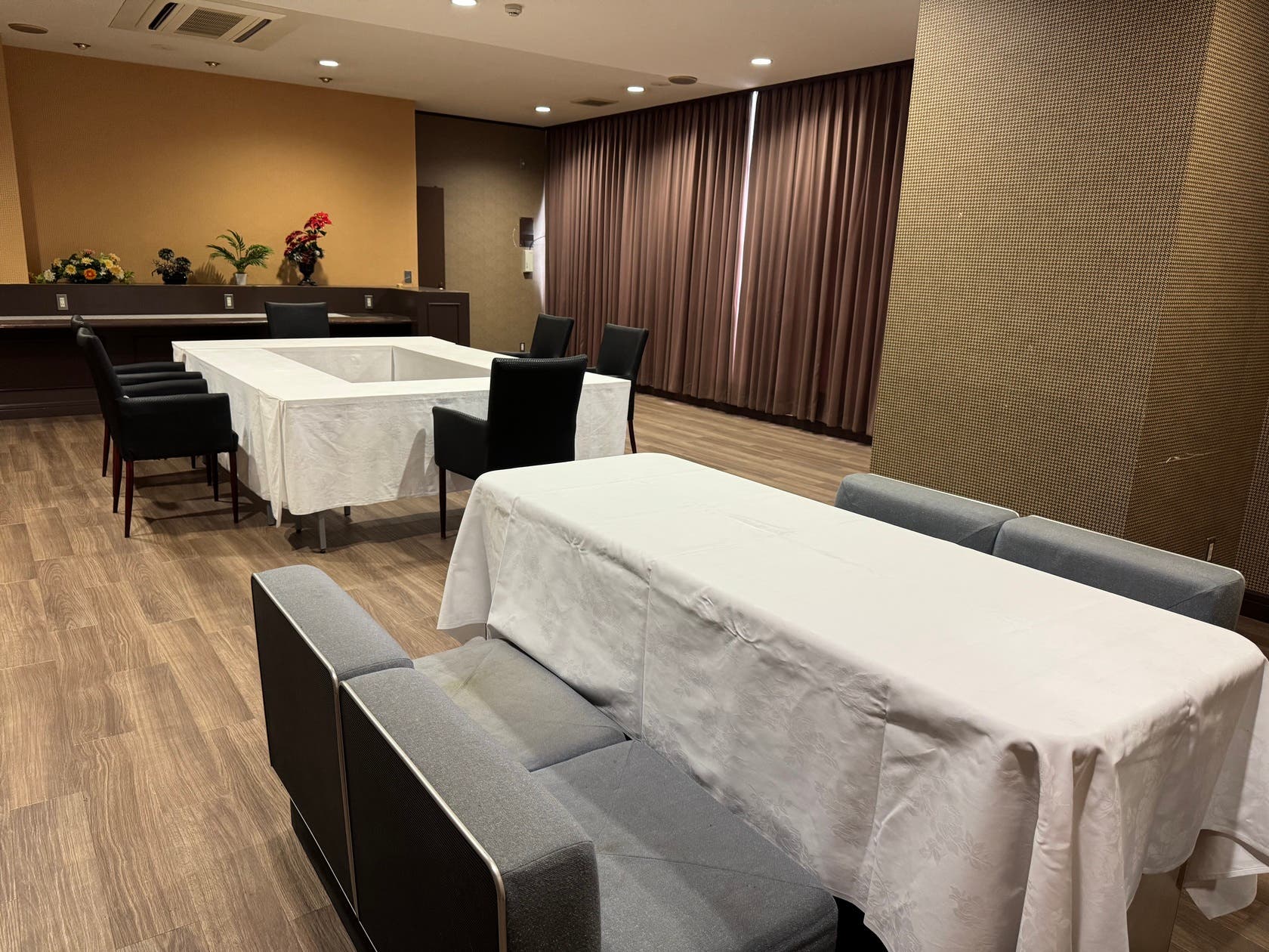 水戸駅南口から徒歩６分！ホテル内1F会議室（10人程度まで）を時間で利用できる！（カシェット）の写真4