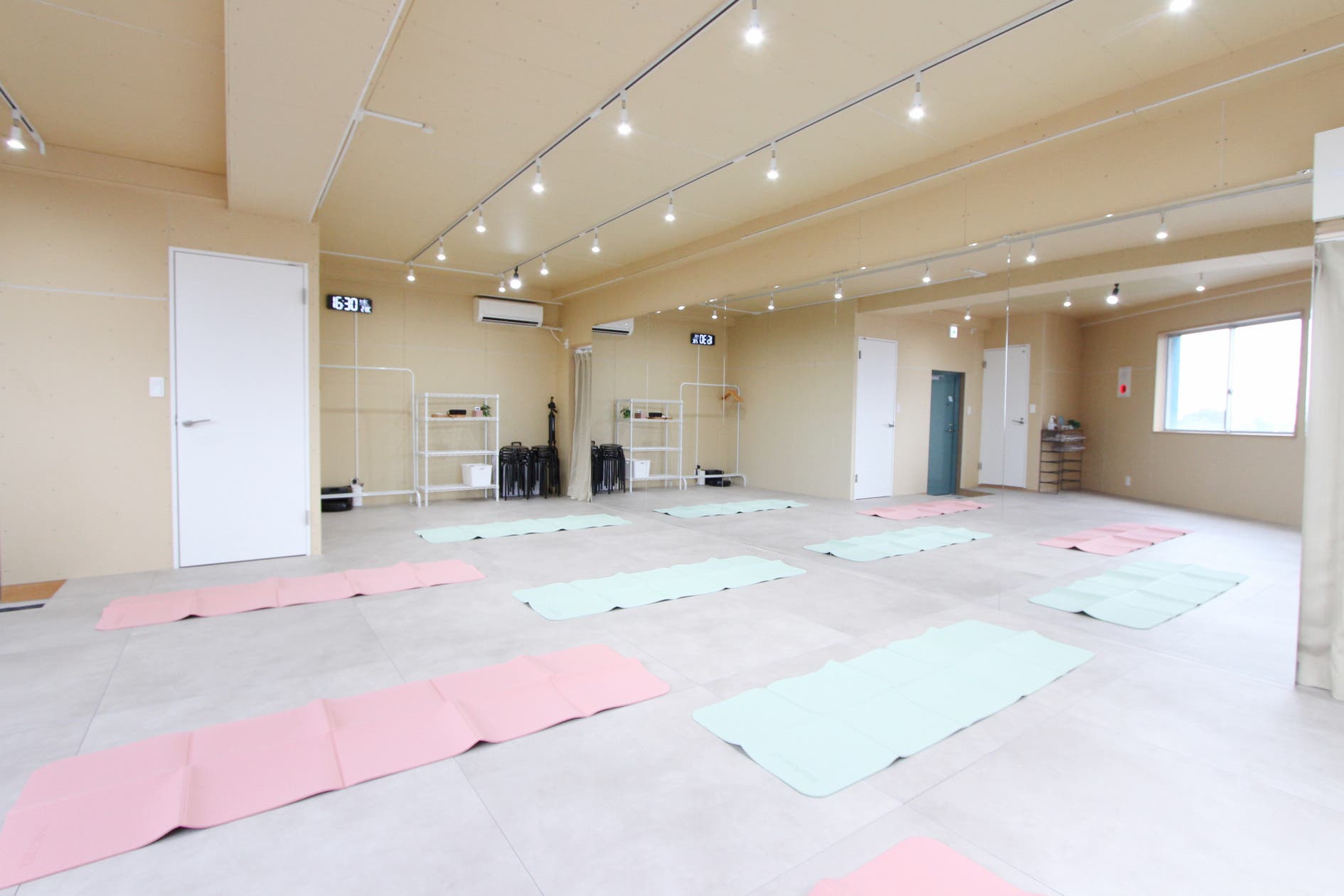 【NEWOPEN割‼️】小平駅前！徒歩45秒✨ダンス・撮影可能のレンタルスタジオ｜43㎡天井高さ2.5ｍの写真4