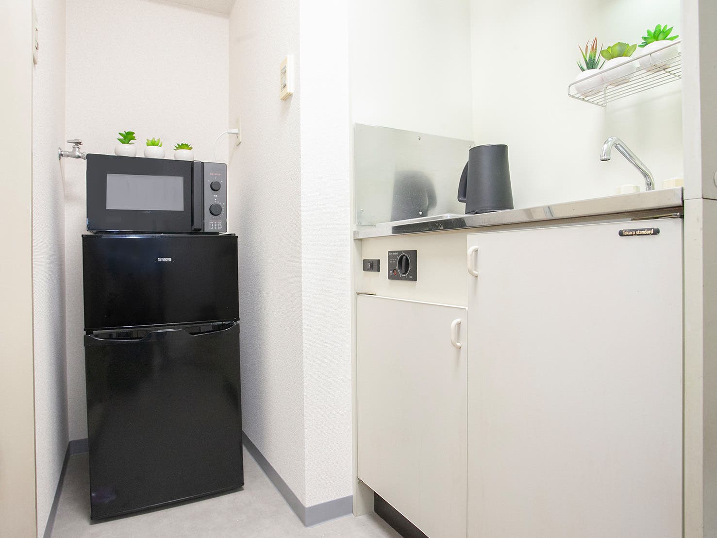 オープン記念価格【BASE柏】柏駅3分/個室/6人/フレッツ光・有線LAN/会議/面接/ボドゲ/ネイル/モニター【安い】【綺麗】の写真15