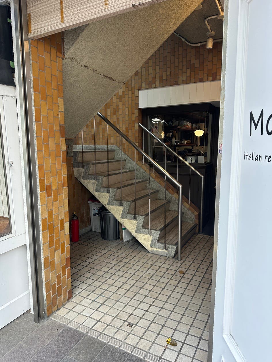 【お気軽会議室】天文館中心部で24時間利用可能なセミナースペース。WiFiの利用可能、テレワークにも最適。の写真4