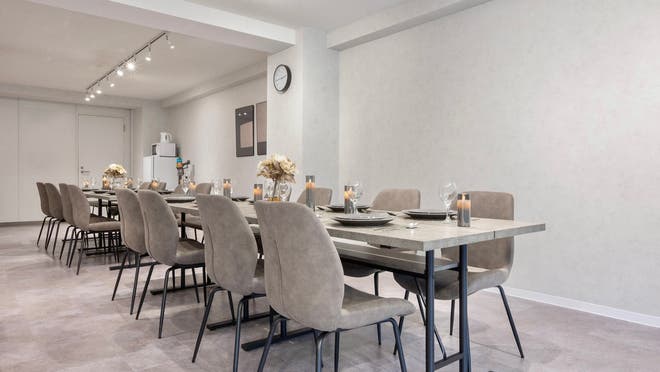 西新宿駅6分🚃最大40名着席🎉大型スクリーン🎬懇親会/イベント/ビジネス利用に♪の写真24