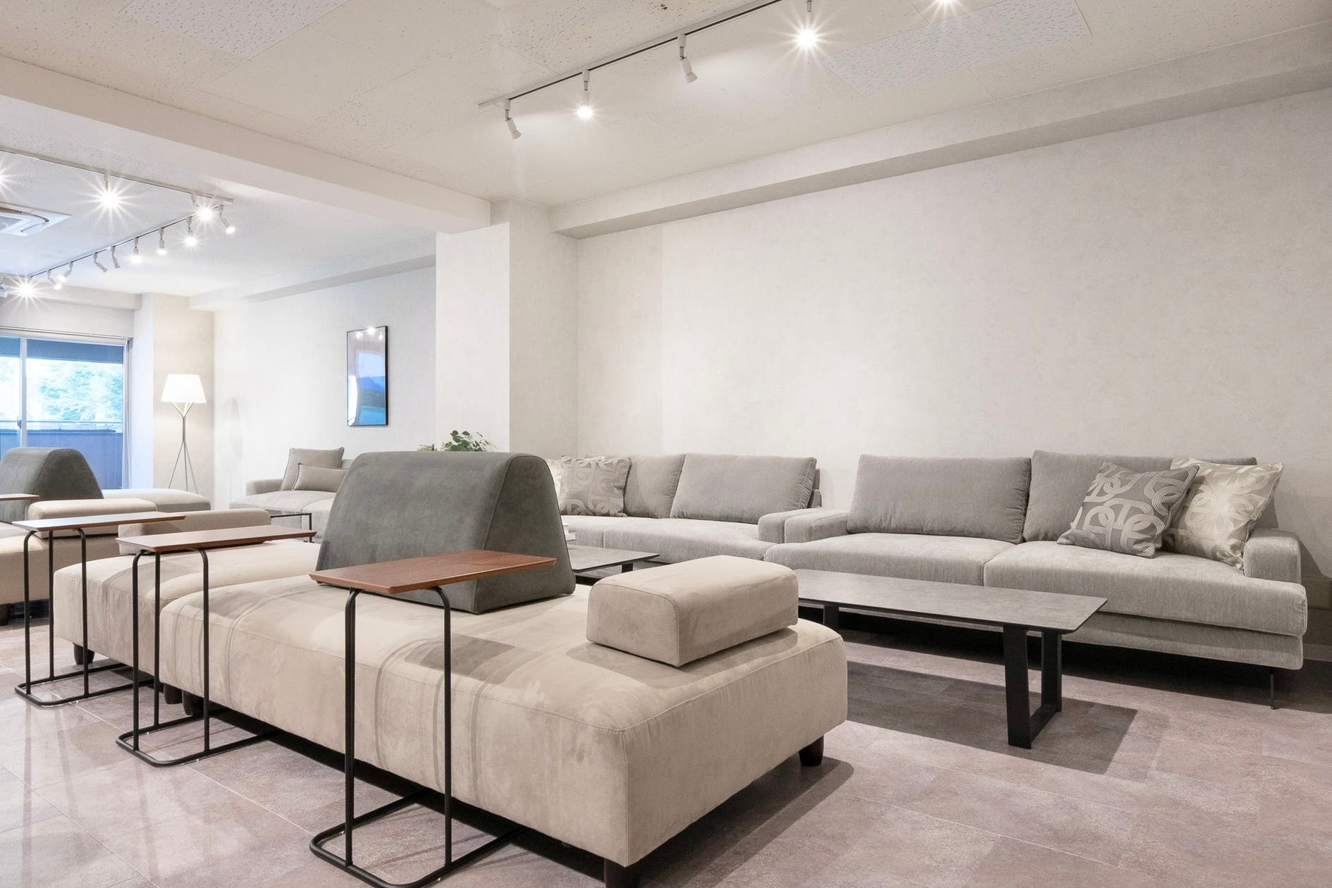 西新宿駅6分🚃最大40名着席🎉大型スクリーン🎬懇親会/イベント/ビジネス利用に♪の写真27