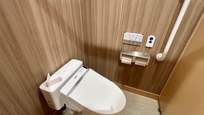 廃校になった小学校を甦らせた複合施設 〜「旧教室」の貸しスペース〜の写真15