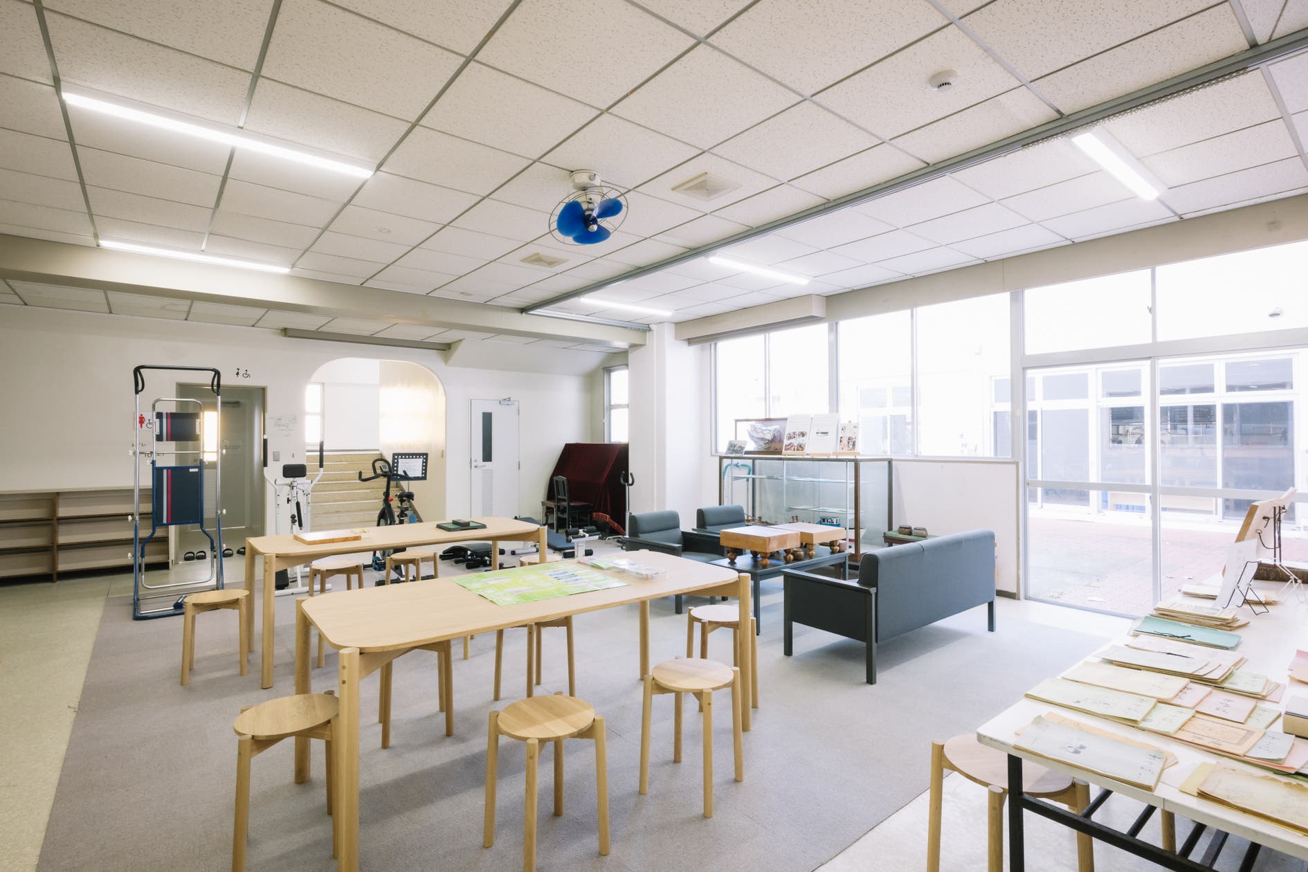 廃校になった小学校を甦らせた複合施設 〜「旧校長室」の貸しスペース〜の写真14