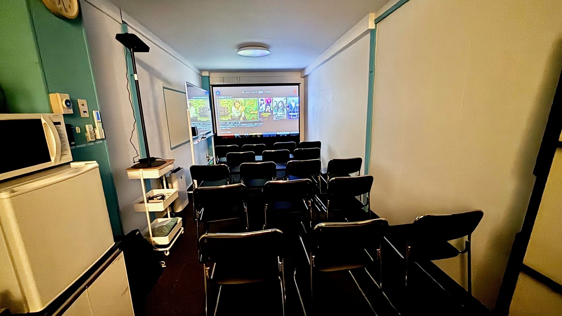 使い勝手抜群！三宮駅徒歩圏！【多目的会議室】セミナー💻から映画鑑賞🎬・会議・推し活・パーティー🎂まで◎の写真5