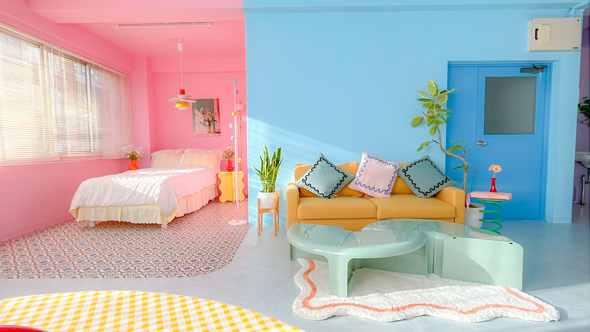 はっぴぃぽっぷ #パステル#ピンク#水色#紫#ポップ#かわいい#コスプレ#MV#55㎡#蒲田駅徒歩3分#推し活#結婚前撮りの写真1