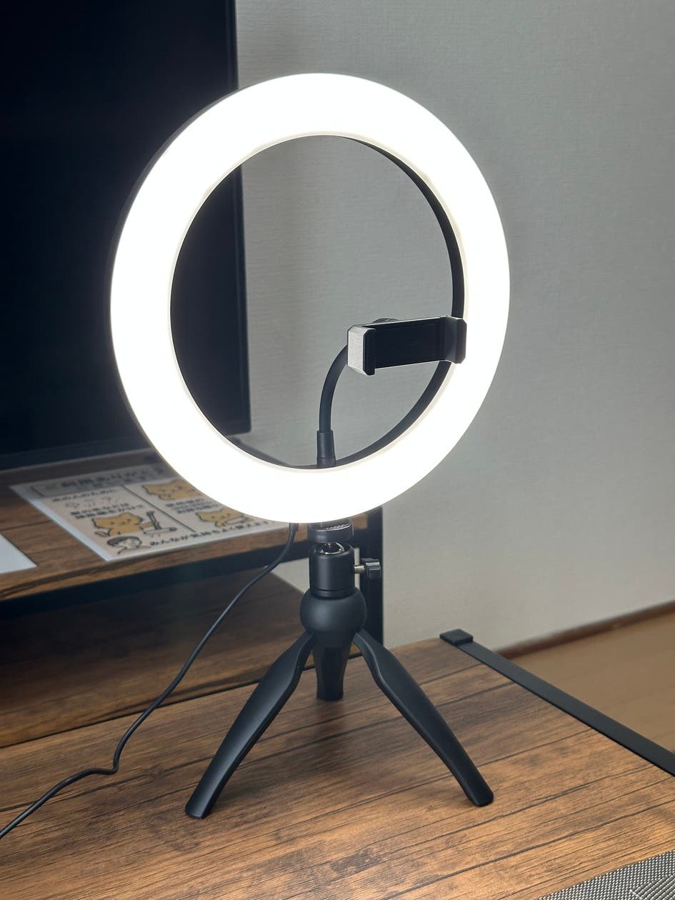 【お気軽会議室グランベルデ】中央駅西口から徒歩圏内。作業やテレワークに最適なスペースです！の写真17