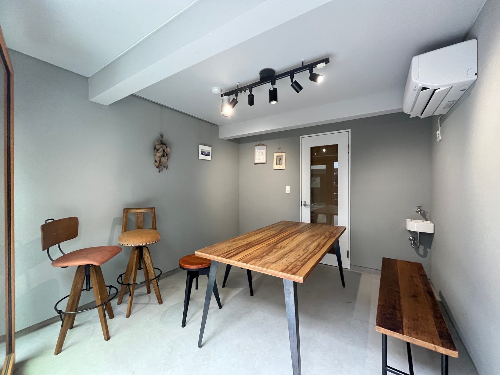 賑やかな戸越銀座商店街裏の落ち着いた多目的スペース（ポップアップショップ、ギャラリー、ワークショップ、ワークスペースなど！）の写真1