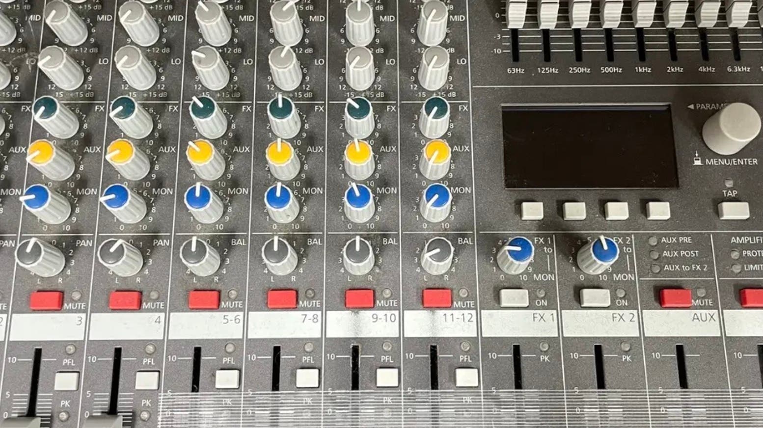 【新中野/中野坂上】60㎡鏡張り清潔で広いスタジオ！音響完備！ダンス、稽古等にご利用いただけます。の写真14