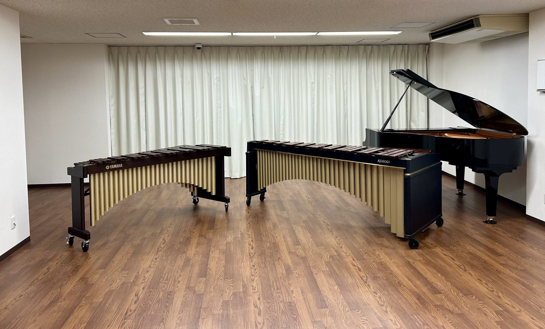 広いスペースでのリハーサル、サロンコンサート等に♪[プチ・サロン]　中野区 新井薬師前駅徒歩8分！個人レッスン・練習に♪の写真2