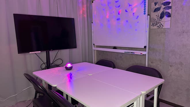 【船橋駅近くの綺麗なスペース】光回線高速WiFi、テレビ、ホワイトボード、施術ベット完備☆会議/打合せ/オンライン/サロンに最適の写真9