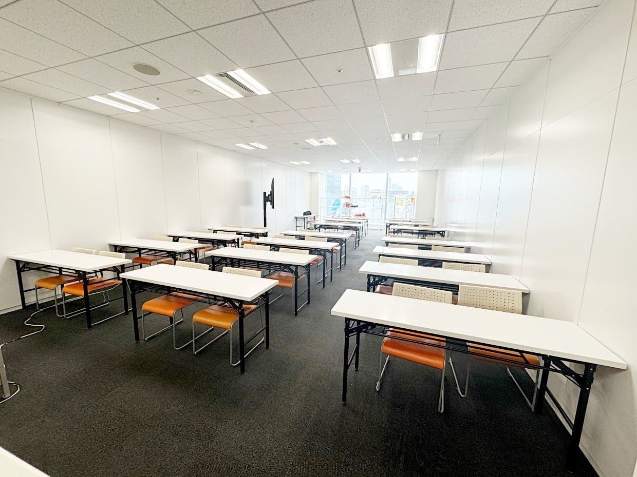 大阪会議室 mediST セミナールーム 60名収容【セミナーや懇親会に最適！梅田ゲートタワー内の会議室】の写真4