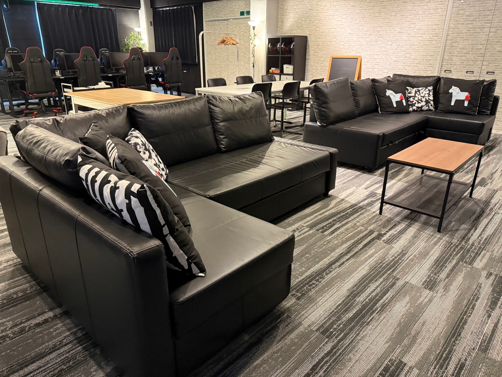 DUNKLE GAME STUDIOの写真9