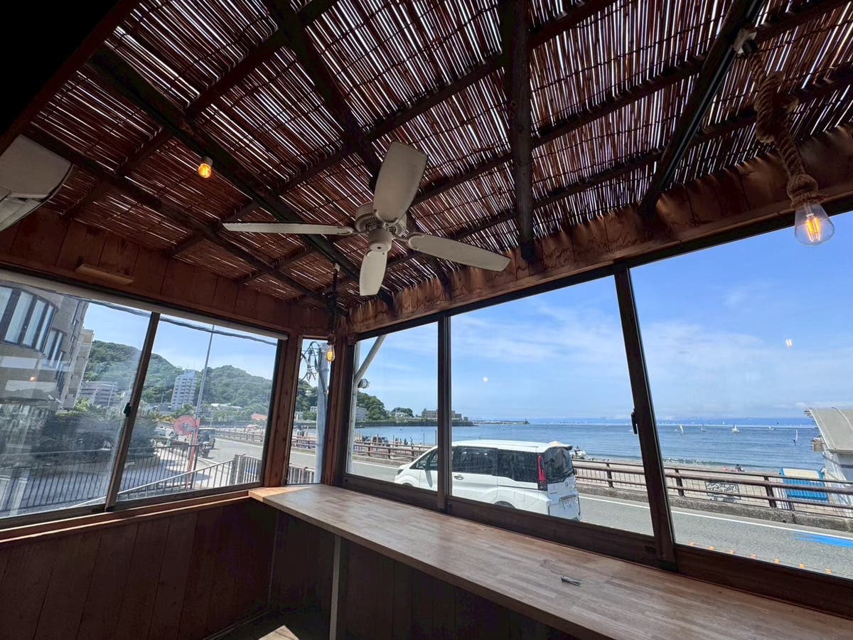 オーシャンビュー！ビーチまで徒歩10秒。雨でも安心！貸切室内BBQ。手ぶらでもOKの写真3