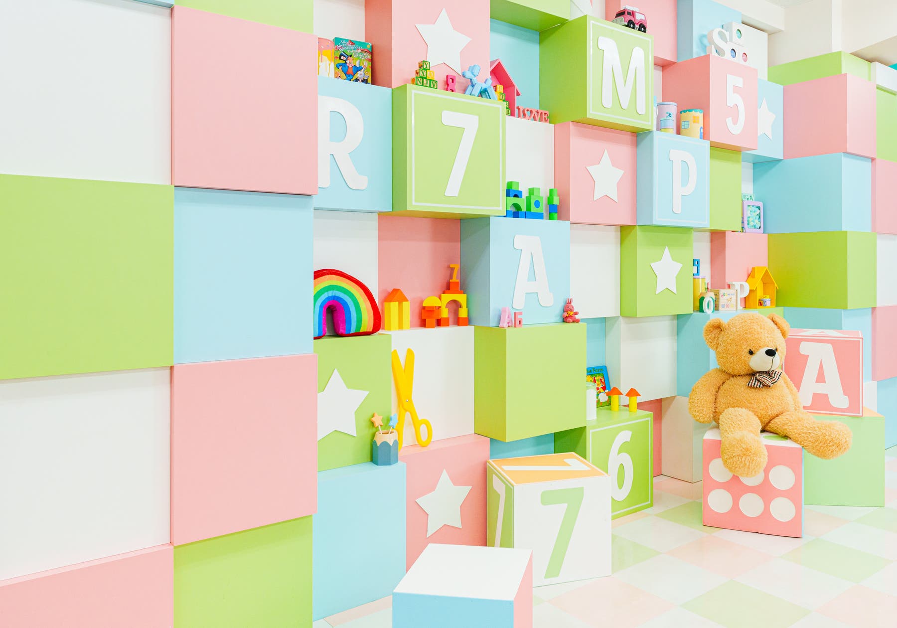 【パステルスタジオ】パステルカラーのガーリーでポップな空間 個室メイクルーム有り TVや雑誌の撮影実績多数！の写真13