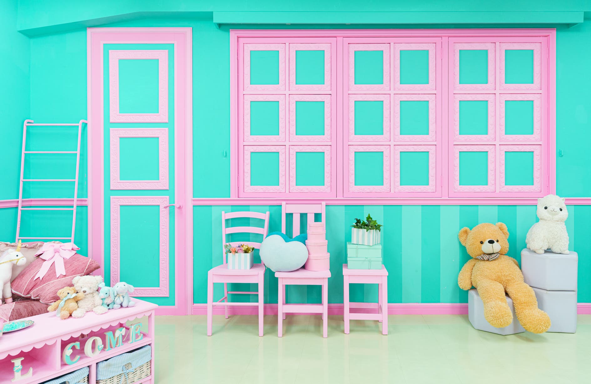 【パステルスタジオ】パステルカラーのガーリーでポップな空間 個室メイクルーム有り TVや雑誌の撮影実績多数！の写真9