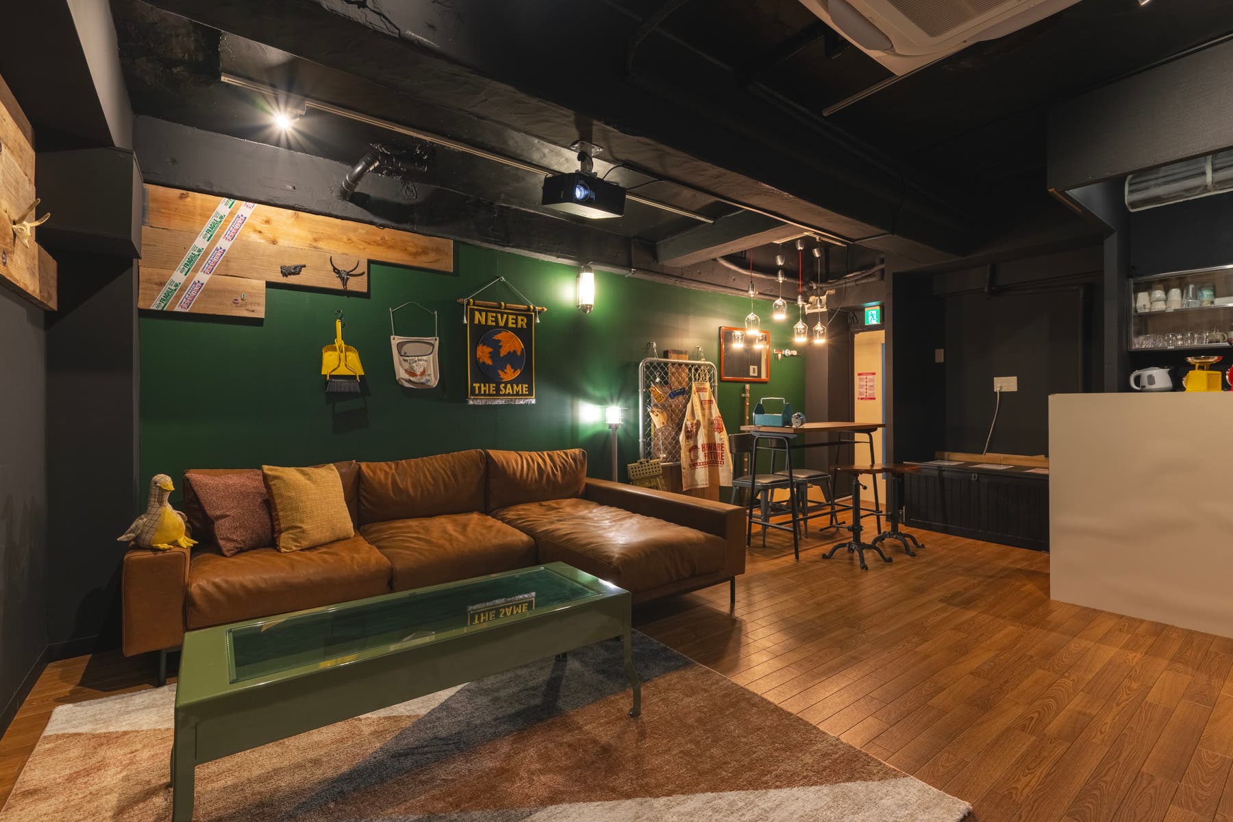 スペモ🏠️クリスマス🎄学割🧑‍🎓防音シアタールーム🎞️新橋駅6分🚶‍♀️プロジェクター🎥748_MOLE新橋の写真2