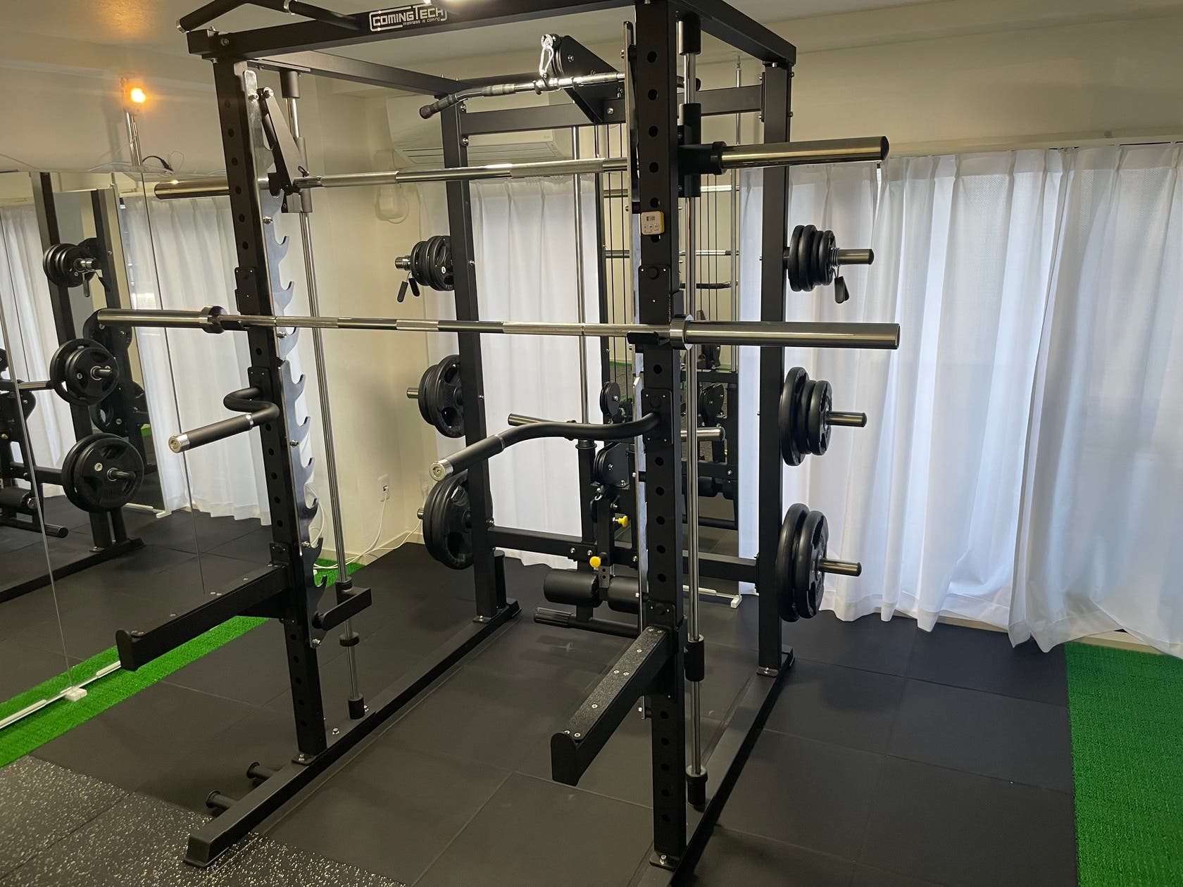 【井荻駅徒歩1分】設備＆無料レンタル品充実のレンタルジム！の写真2