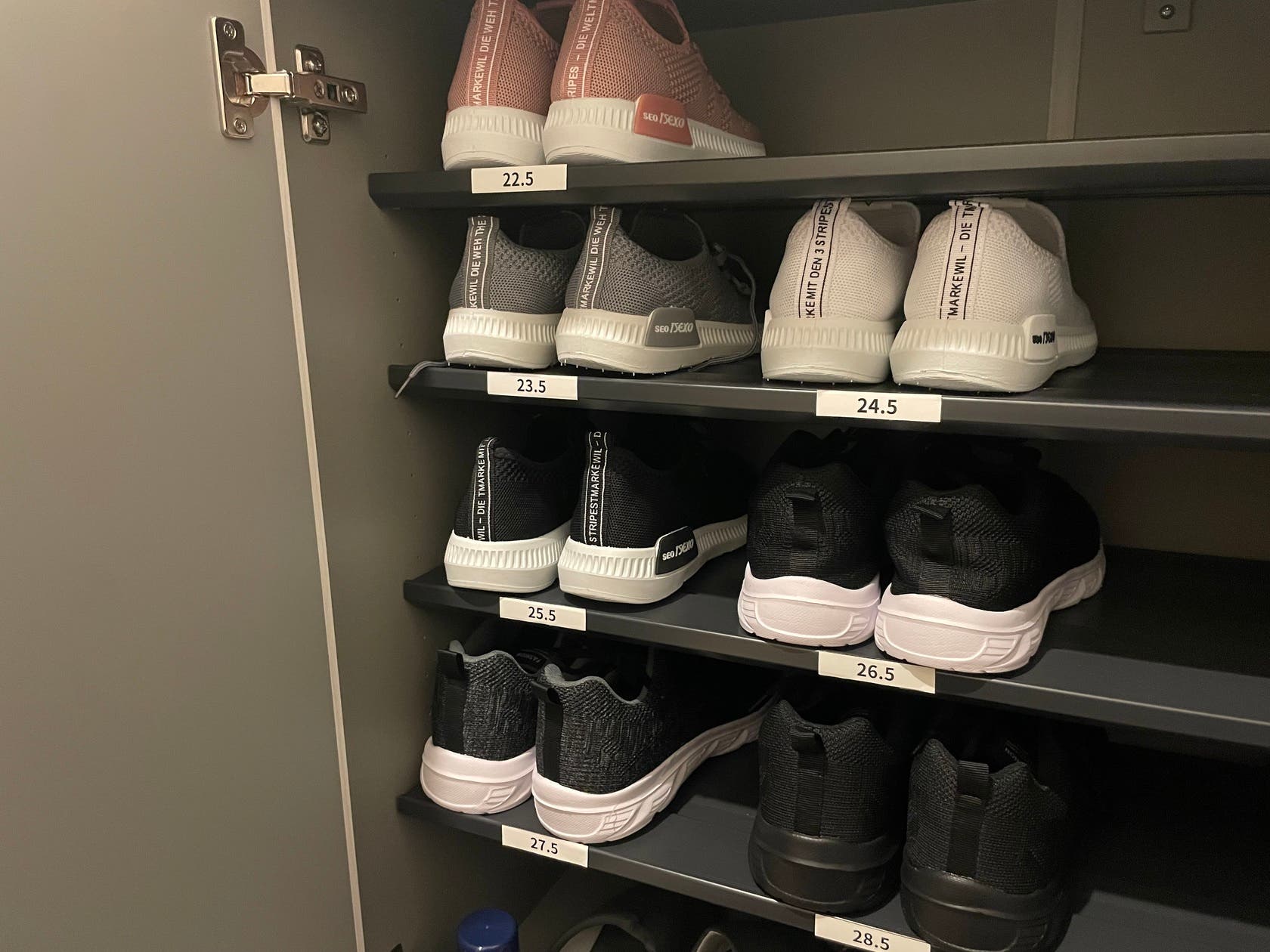 【井荻駅徒歩1分】設備＆無料レンタル品充実のレンタルジム！の写真15