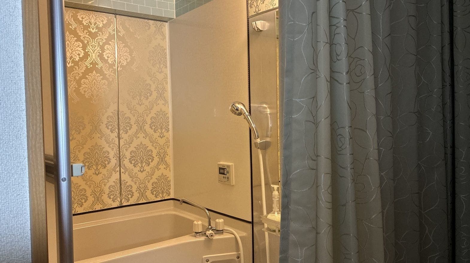 👗昭和記念公園近く🌼螺旋階段のあるハウススタジオ コスプレ撮影の写真11