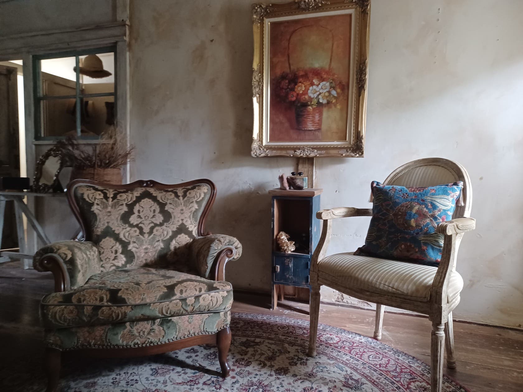 ホワイトを貴重としたアンティーク空間の写真26