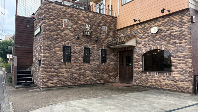 ゆったりくつろげるカフェ型レンタルルーム。あなたの時間を自由に演出!の写真4