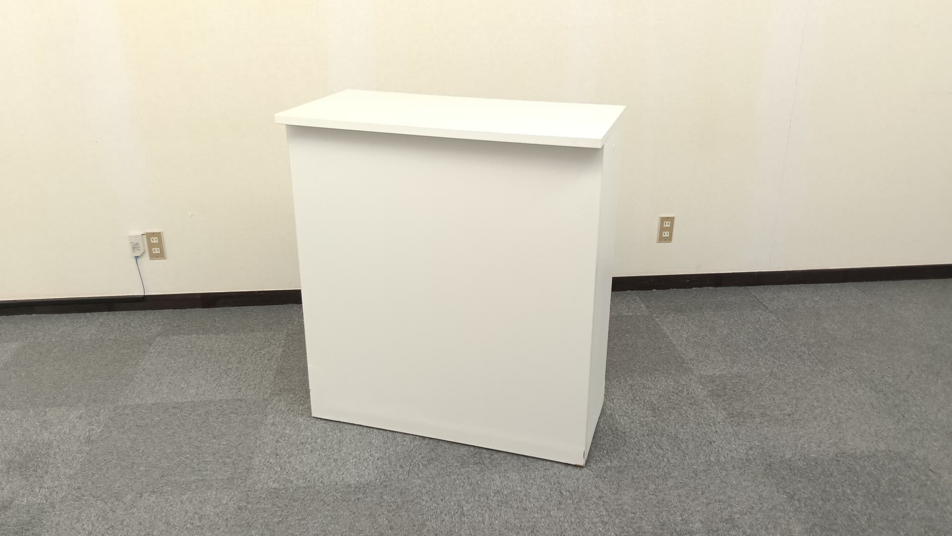 カウンター（司会台・演台）の画像1