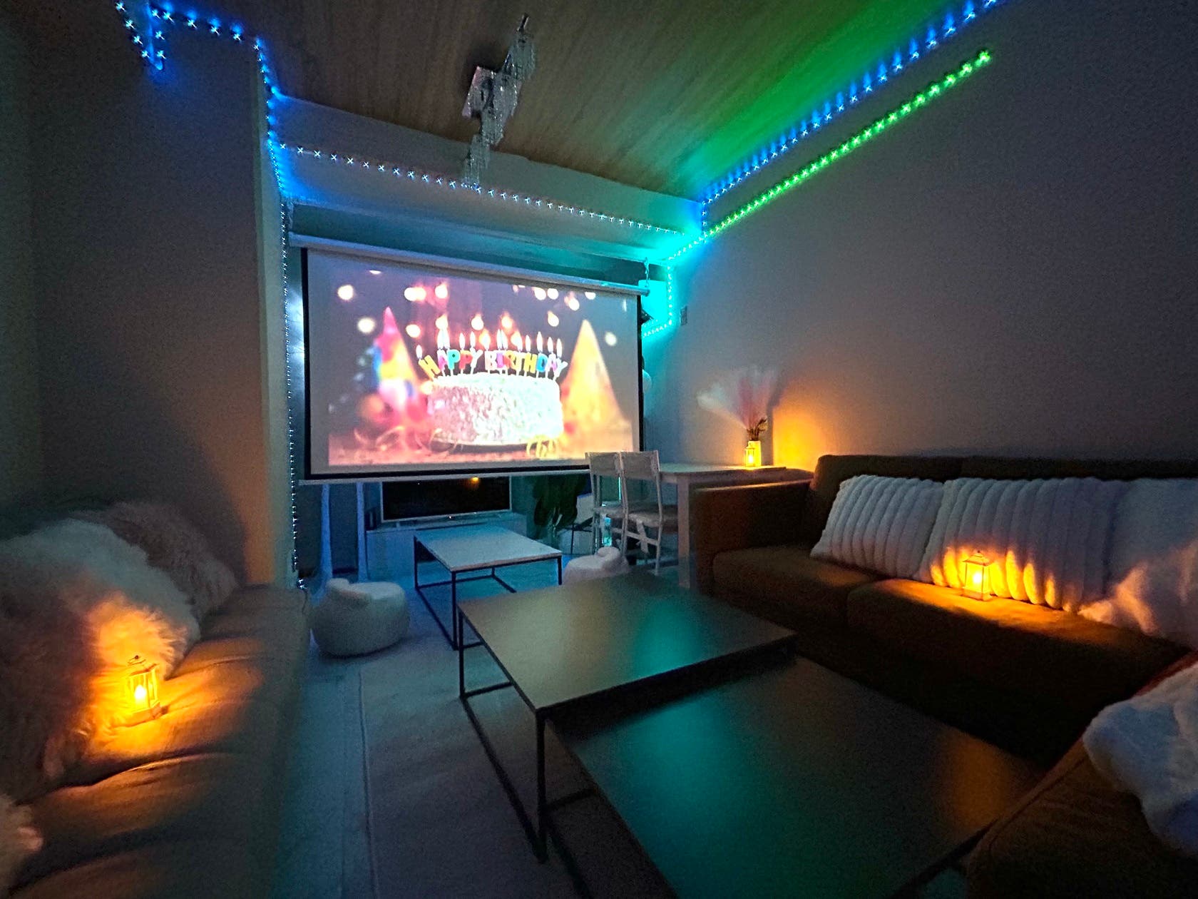 ✨ニューオープン✨高級ソファ🛋️駅徒歩5分🚶おうちデート👫女子会❤️誕生日会🎂推し会🌹ゴミオプション🗑️の写真2