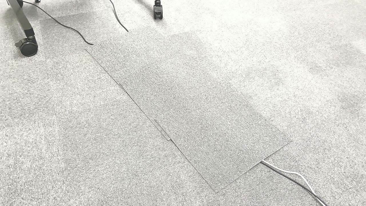 タイルカーペット（配線引っ掛け防止用）の画像2