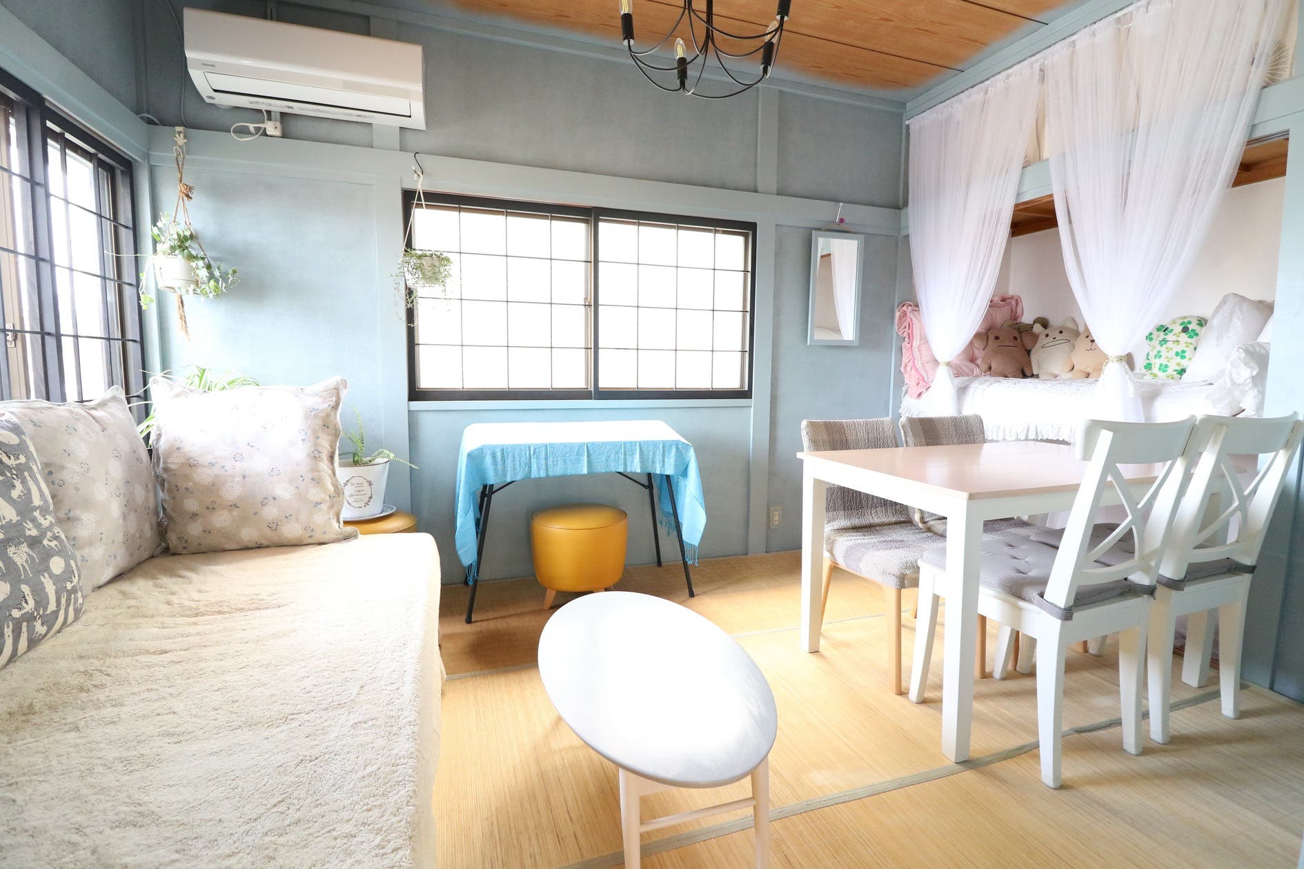 【藤井寺駅徒歩14分/高鷲駅9分】閑静な住宅街の一室でパーティー、教室、ワークショップ、撮影など【Room Blue】の写真1