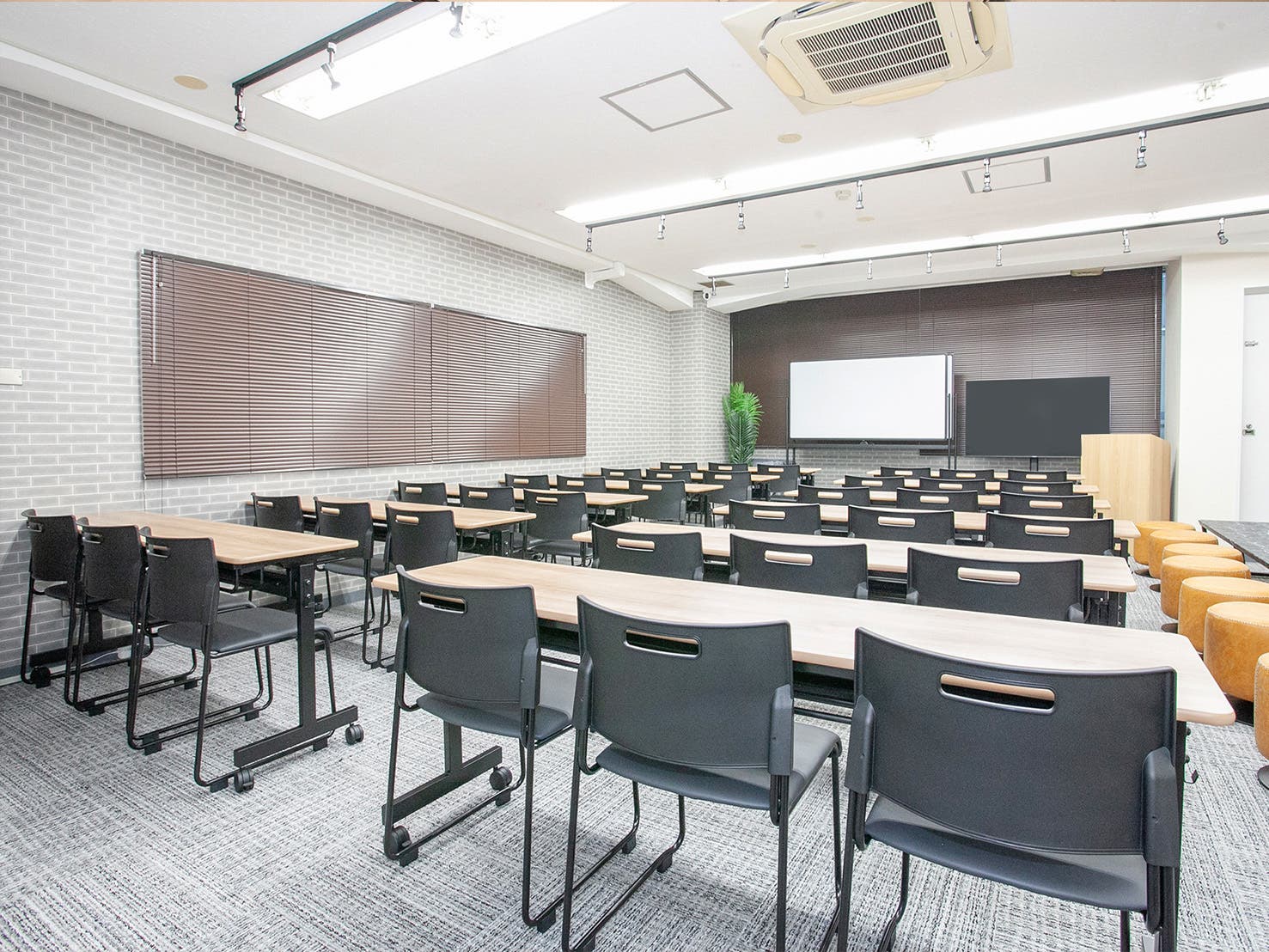 オープン記念価格🍃2025年9月NEWOPEN✨JR関内駅3分/最大50名/ビジネス/懇親会/ボドゲ/セミナーにも最適の写真1