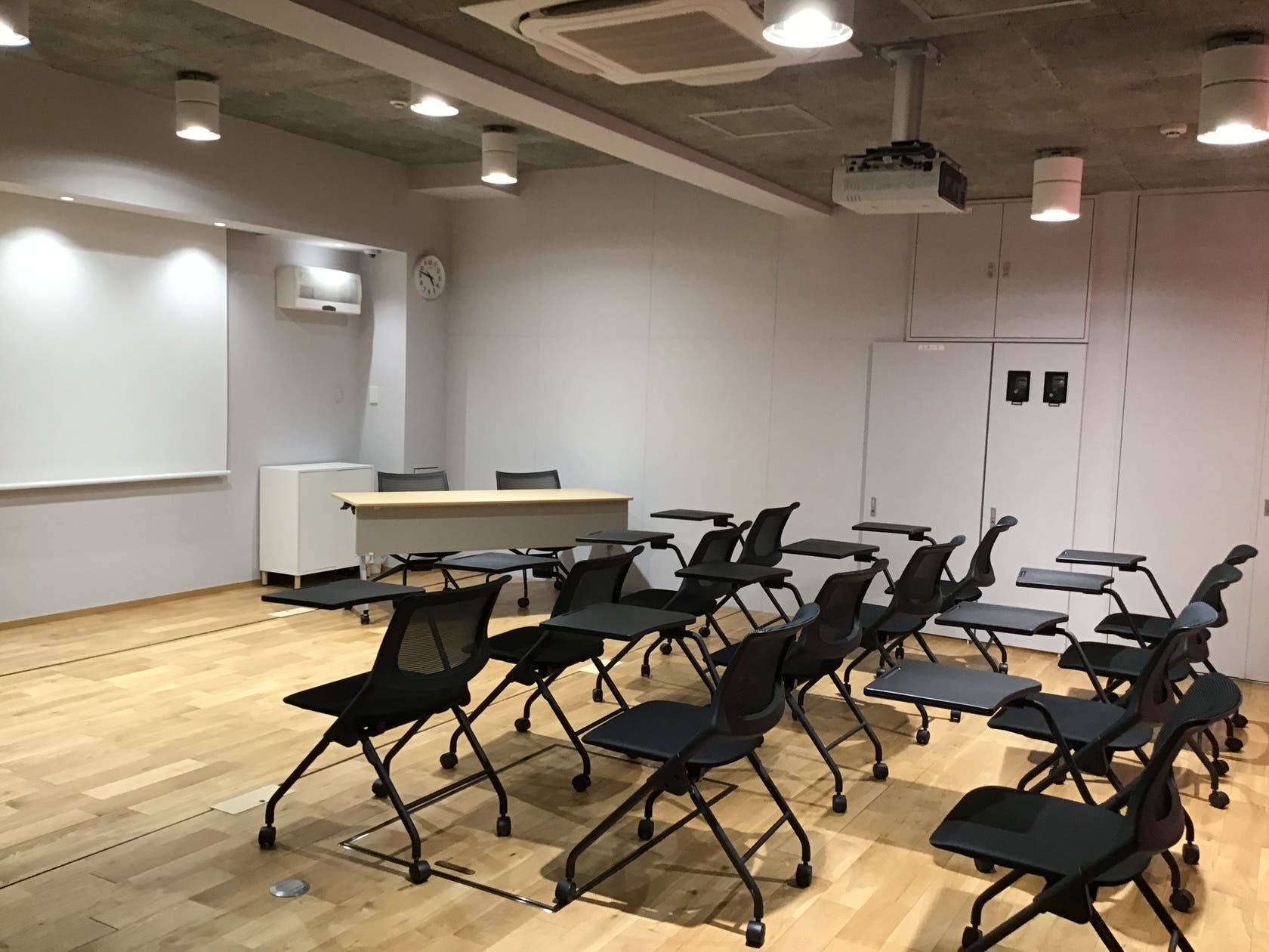 神田駅から徒歩５分の会議・イベントスペースの写真16