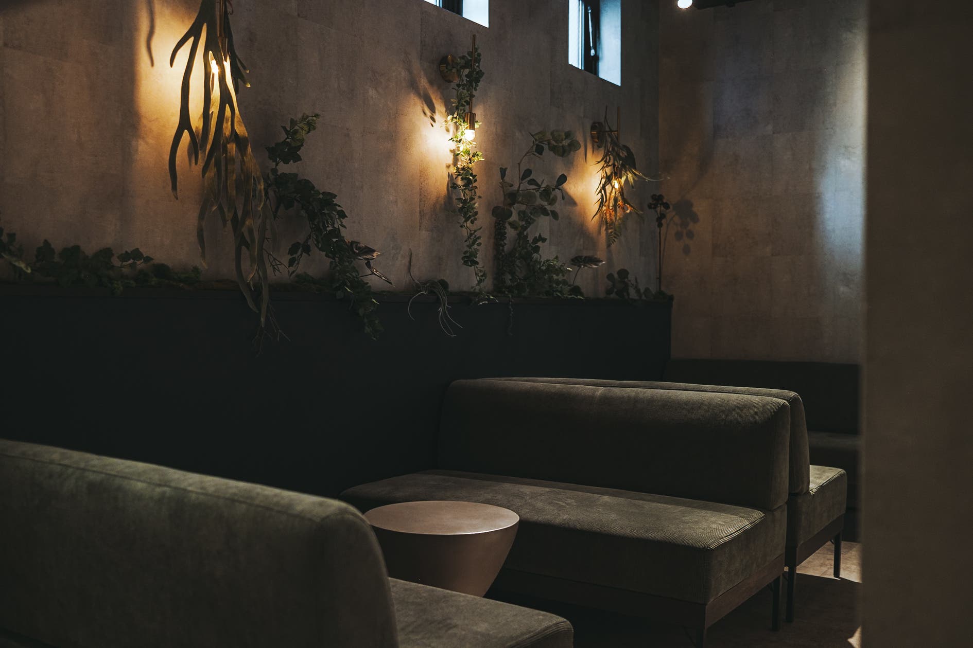 【神泉駅7分/渋谷駅12分の好立地！圧倒的おしゃれ空間】バー・カフェ向きスペースの写真1