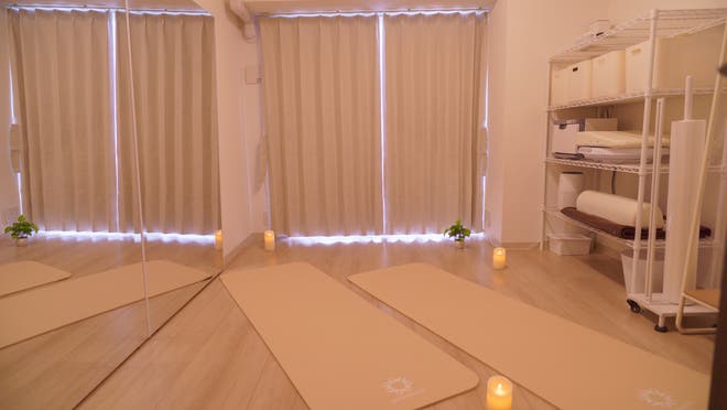 【年末年始20%OFF‼️12.29-1.4】藤沢駅3分✨全備品無料✨日当たり良好の完全個室✨外観も新しく綺麗✨壁一面のミラーの写真12