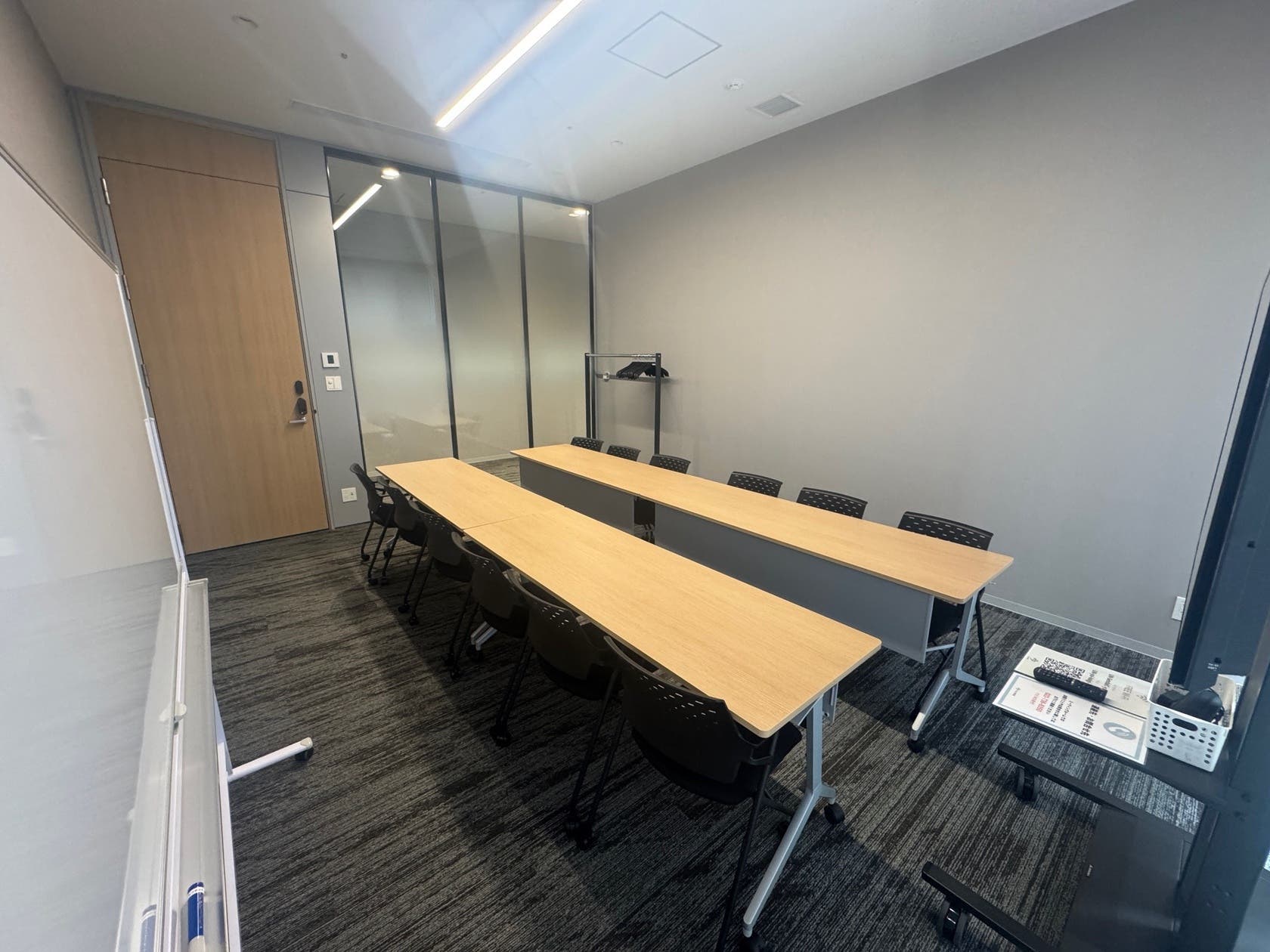 貸し会議室【Room(4) - 12人部屋】 ｰ YUI NOS　※JR仙台駅から徒歩9分の写真4