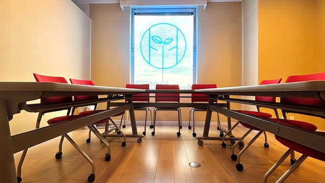 C部屋【倉敷駅前徒歩2分】西ビルのエステサロン1年目の新築のお部屋14畳の写真3