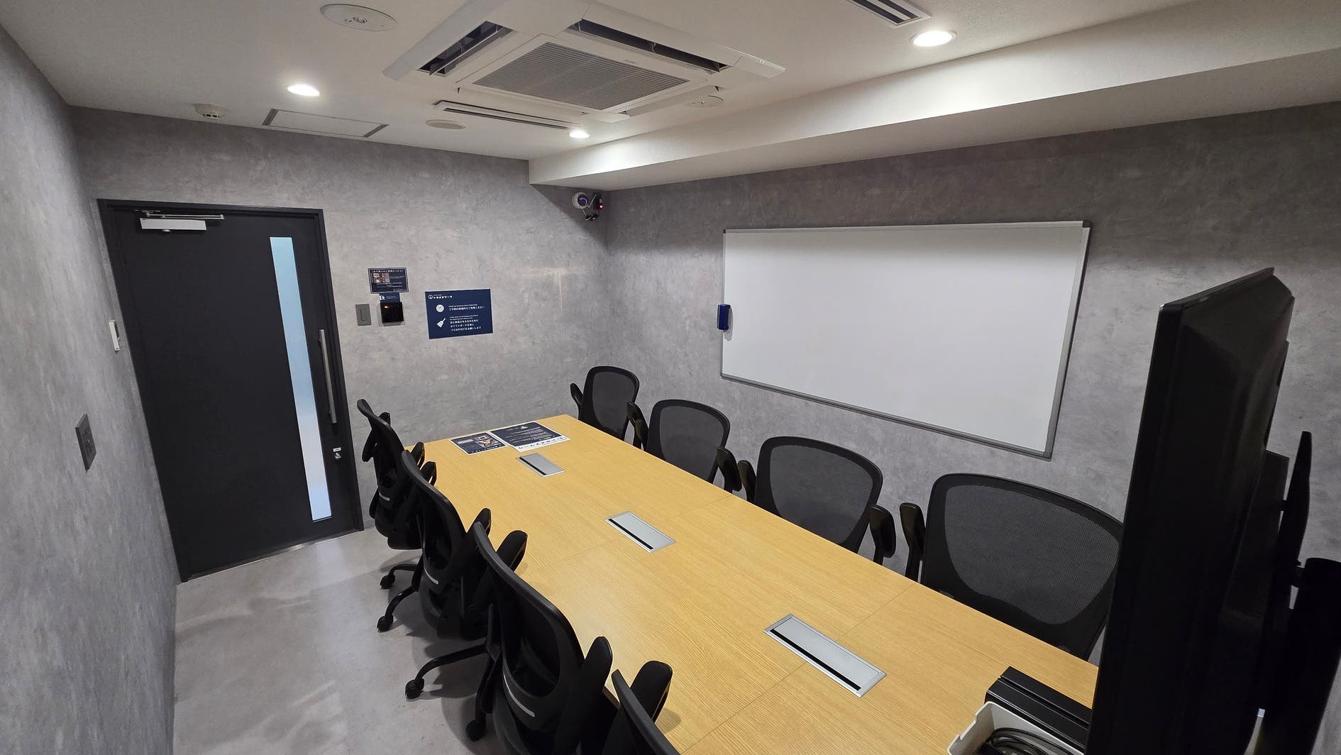 王子駅からスグ！コンパクトで使い易いレンタル会議室「トキオズワーク」の写真2