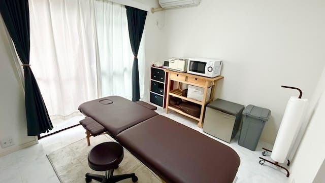 【24H営業🚿シャワー可】《相模大野徒歩2分》レンタルサロンCOTA2nd✨マッサージや整体・オイル施術に✨の写真1