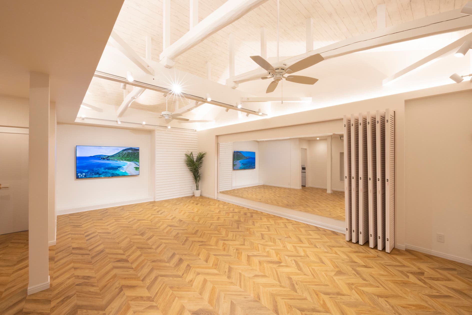 【西鎌倉駅から徒歩1分!】多目的レンタルスペース。ダンスやヨガのレッスン、パーティー、ママ会、会議などに！の写真5