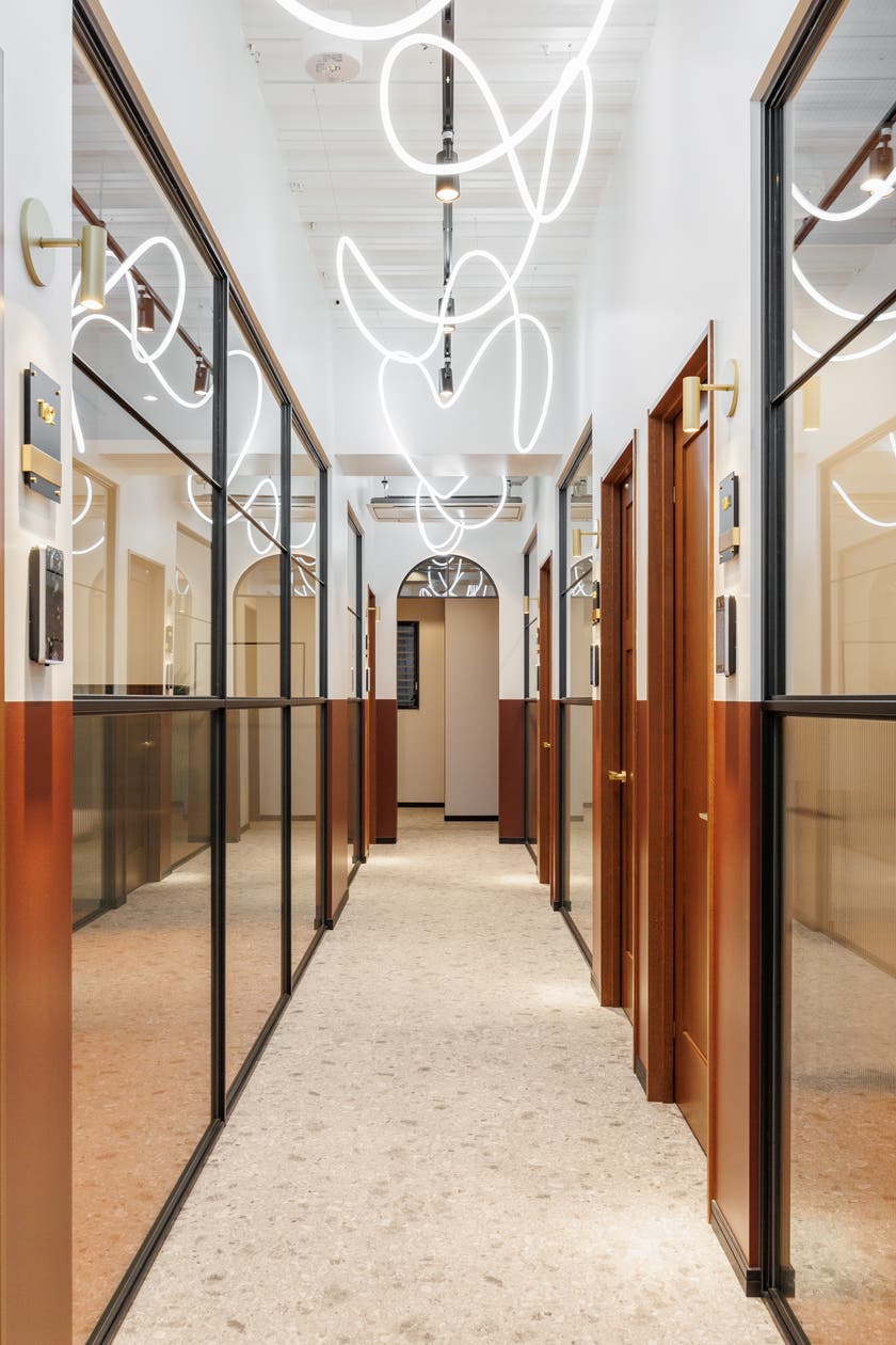 スペモ🏰会議💻ワークショップ📖モニター完備✨勉強会👨‍🏫テレワーク💻作業部屋✍️771_SOLIXWORK渋谷の写真5