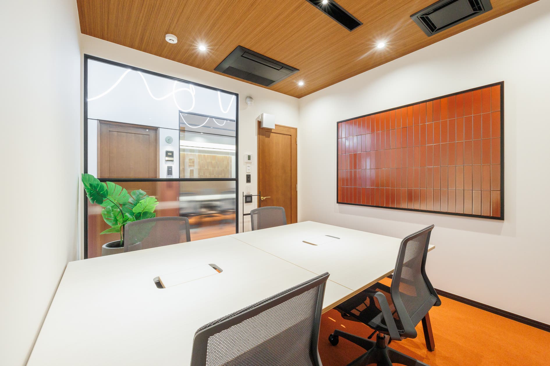 スペモ🏰会議💻ワークショップ📖モニター完備✨勉強会👨‍🏫テレワーク💻作業部屋✍️771_SOLIXWORK渋谷の写真6