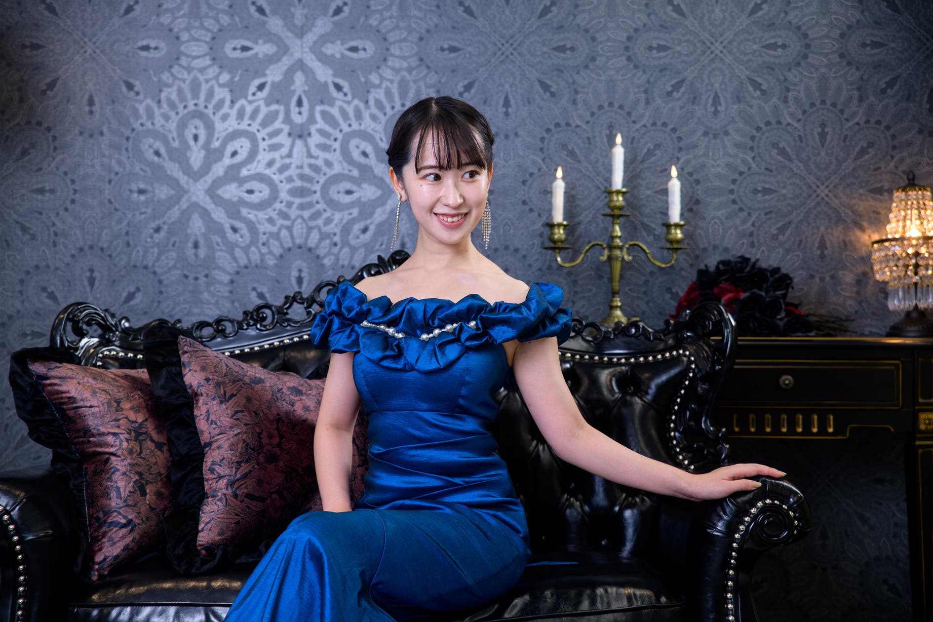 四谷３丁目駅徒歩３分/今月はクリスマス🎅🎄/自然光×白の空間/極みの黒/機材全て無料/13種の撮影シーン/都会の中の非日常の写真17