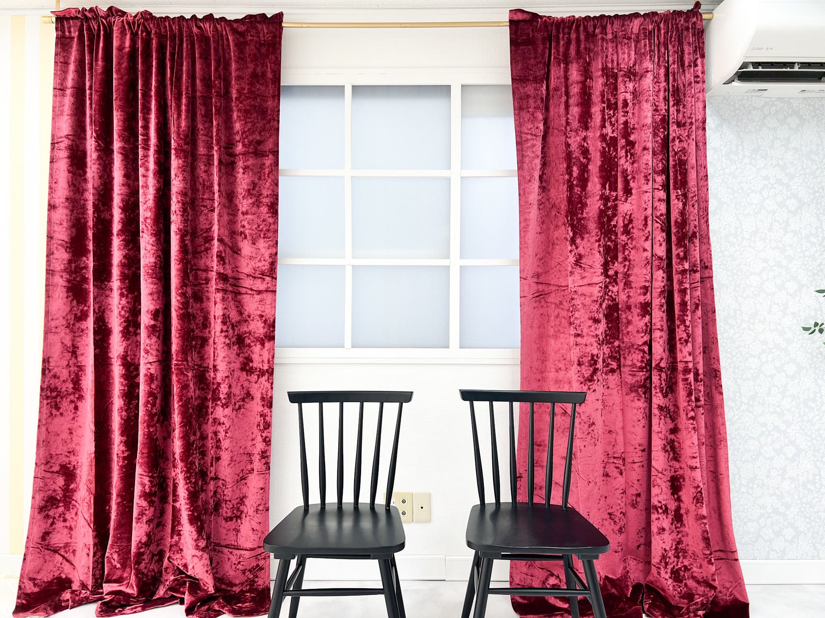 四谷３丁目駅徒歩３分/今月はクリスマス🎅🎄/自然光×白の空間/極みの黒/機材全て無料/13種の撮影シーン/都会の中の非日常の写真19