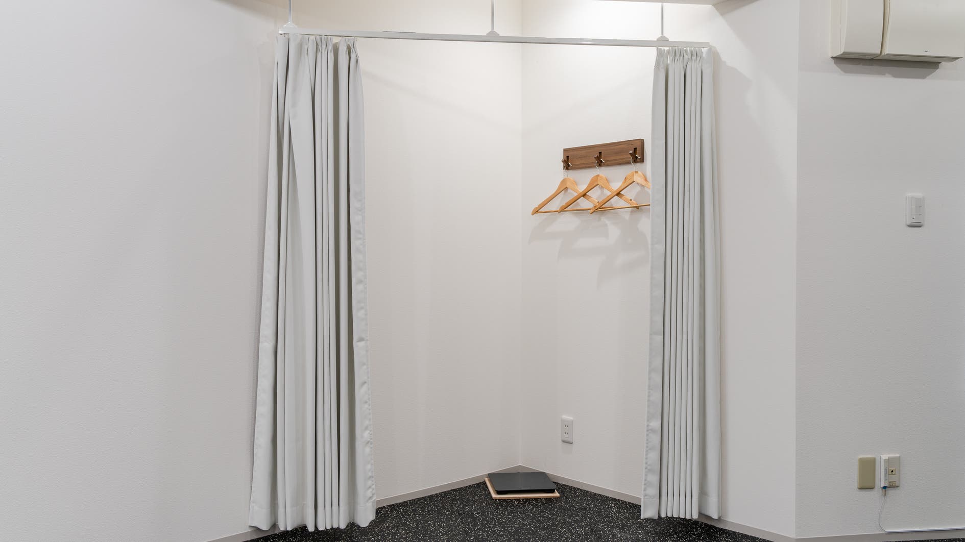 【神田駅1分/岩本町駅4分】1日1回スタッフ完全清掃のハイクオリティレンタルジムの写真29