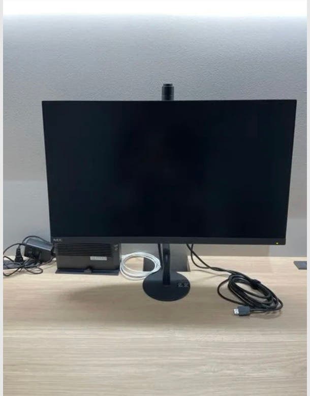 オンラインMTGや面接に最適　大宮駅西口徒歩5分　一人用完全個室「R24」の写真2