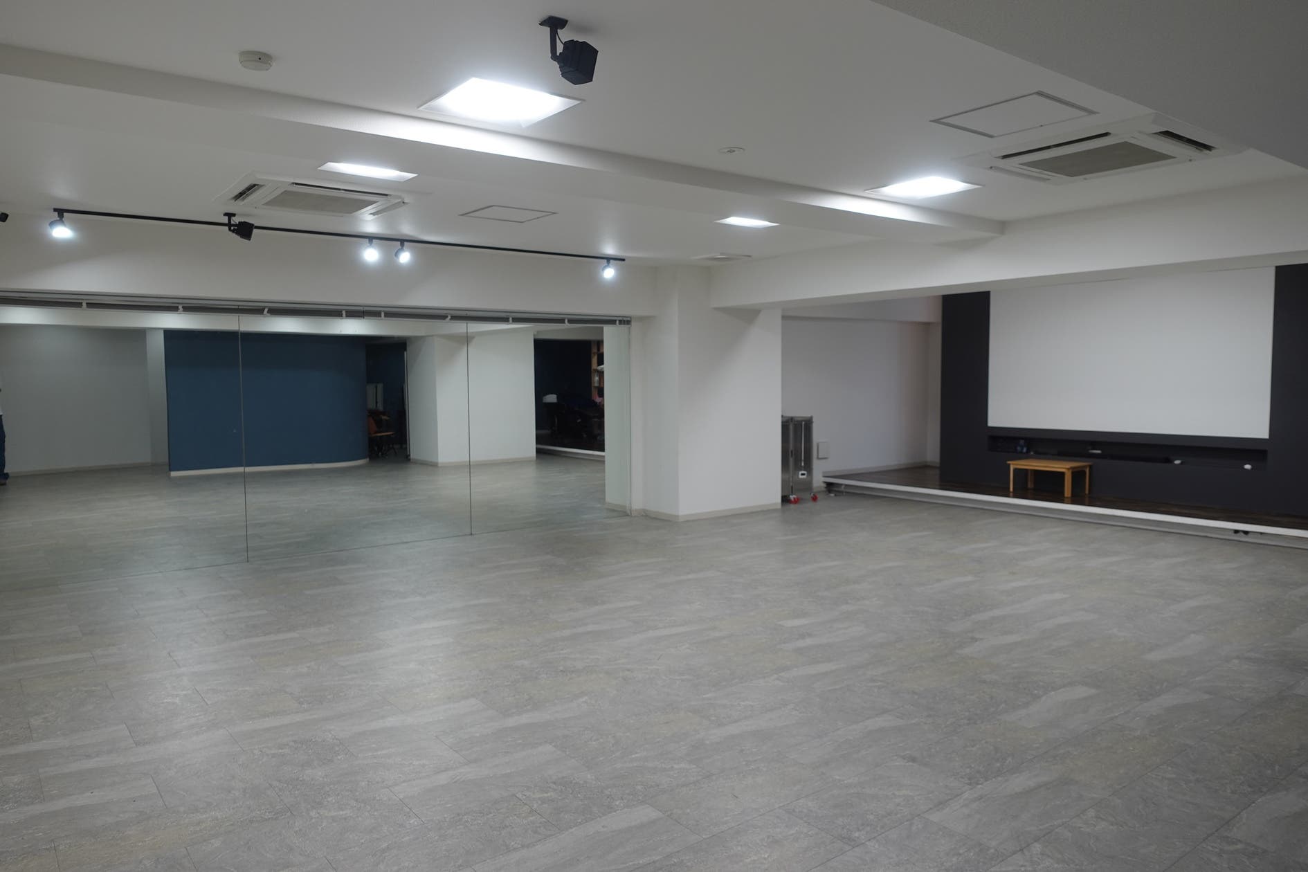 八柱駅から徒歩2分の美容貸し出しスペースの写真9