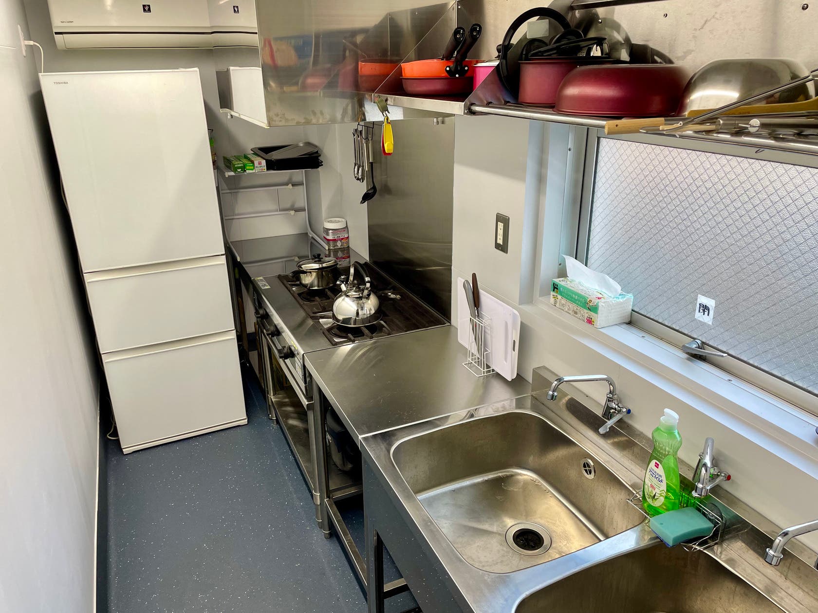 【鼓ヶ浦駅から徒歩10分！】ナチュラルインテリアの貸し切りカフェの写真3